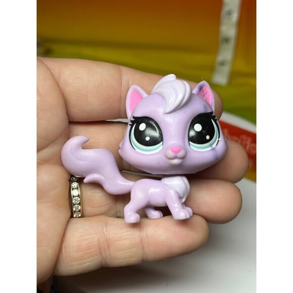 Littlest Pet Shop | Toys | Lps Persian Cat Littlest Pet Shop | Poshmark